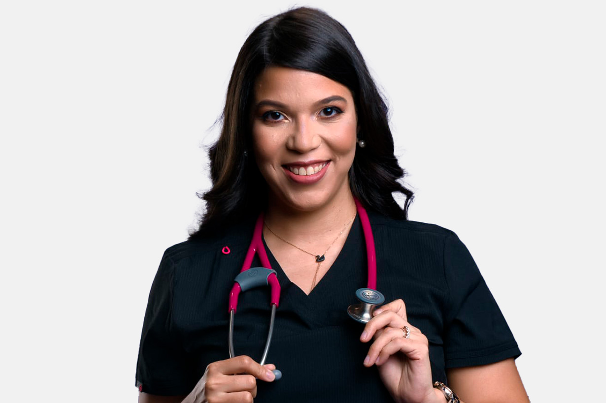 Dra. Ana Lalyre - Hospital Minimed en Panamá